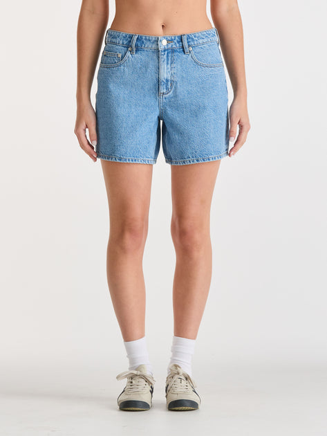 Lee – Salt Air Surf